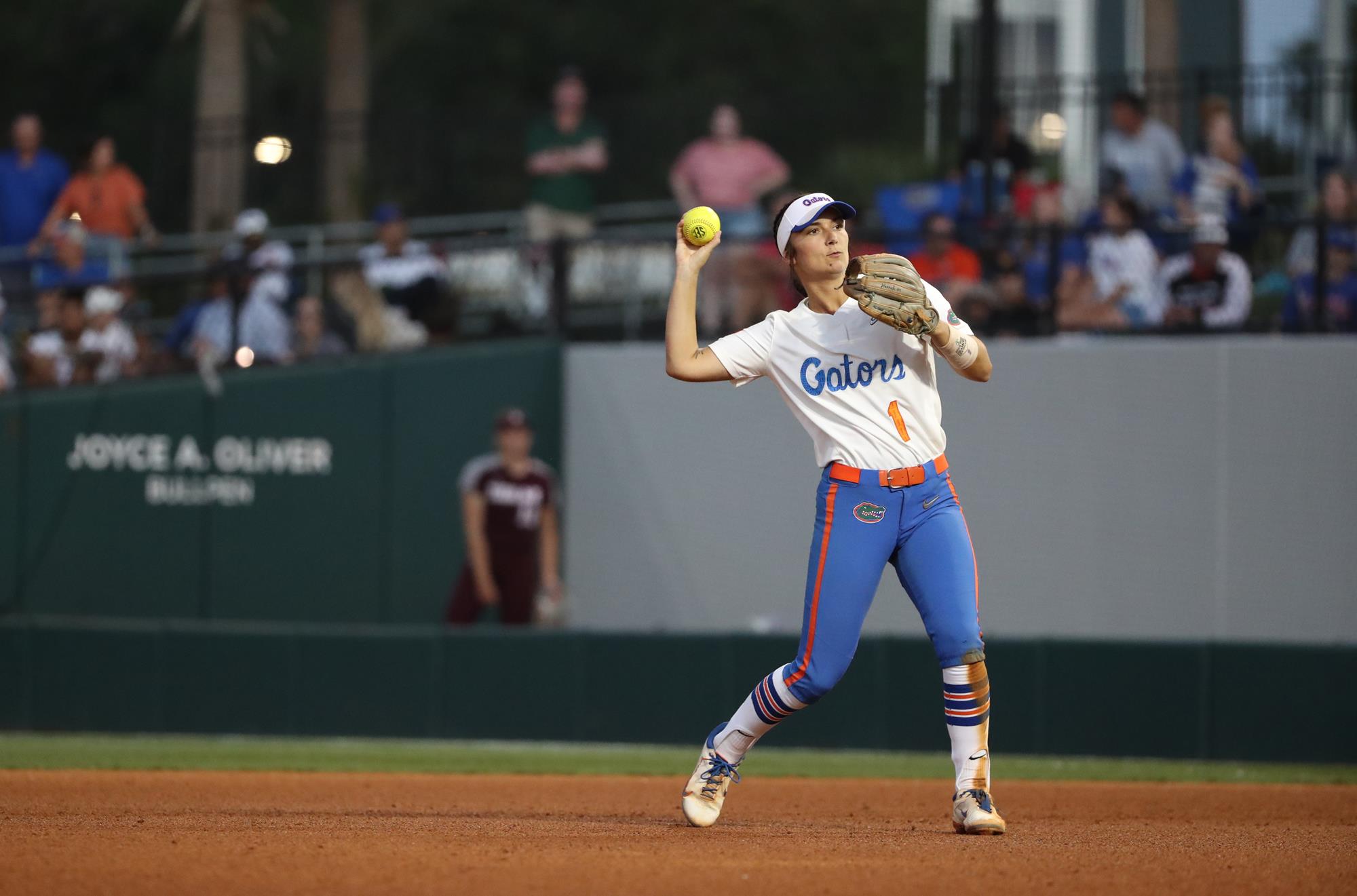 SEC Leads Inaugural Rawlings Gold Glove Awards • D1Softball