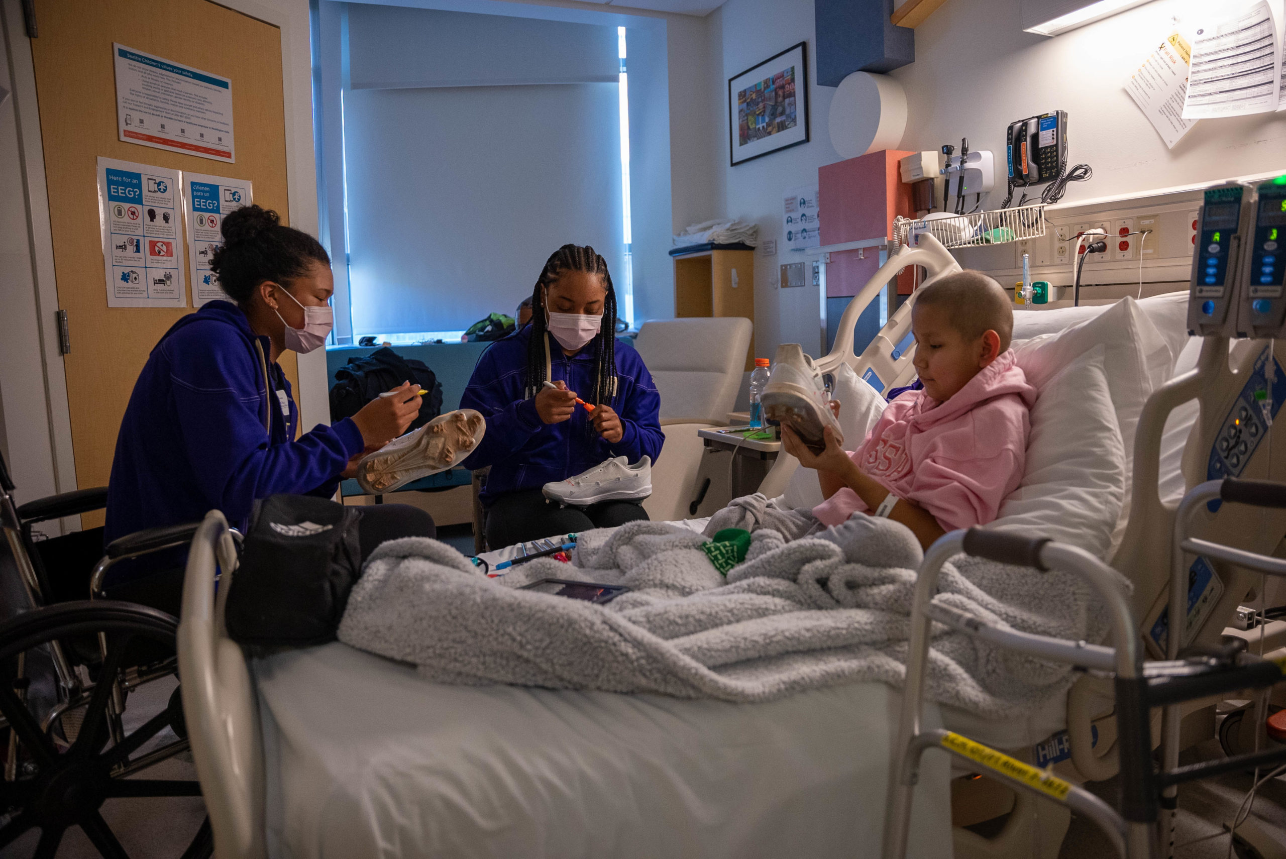 Washington Teams with Children's Hospital Patients to Design Cleats ...