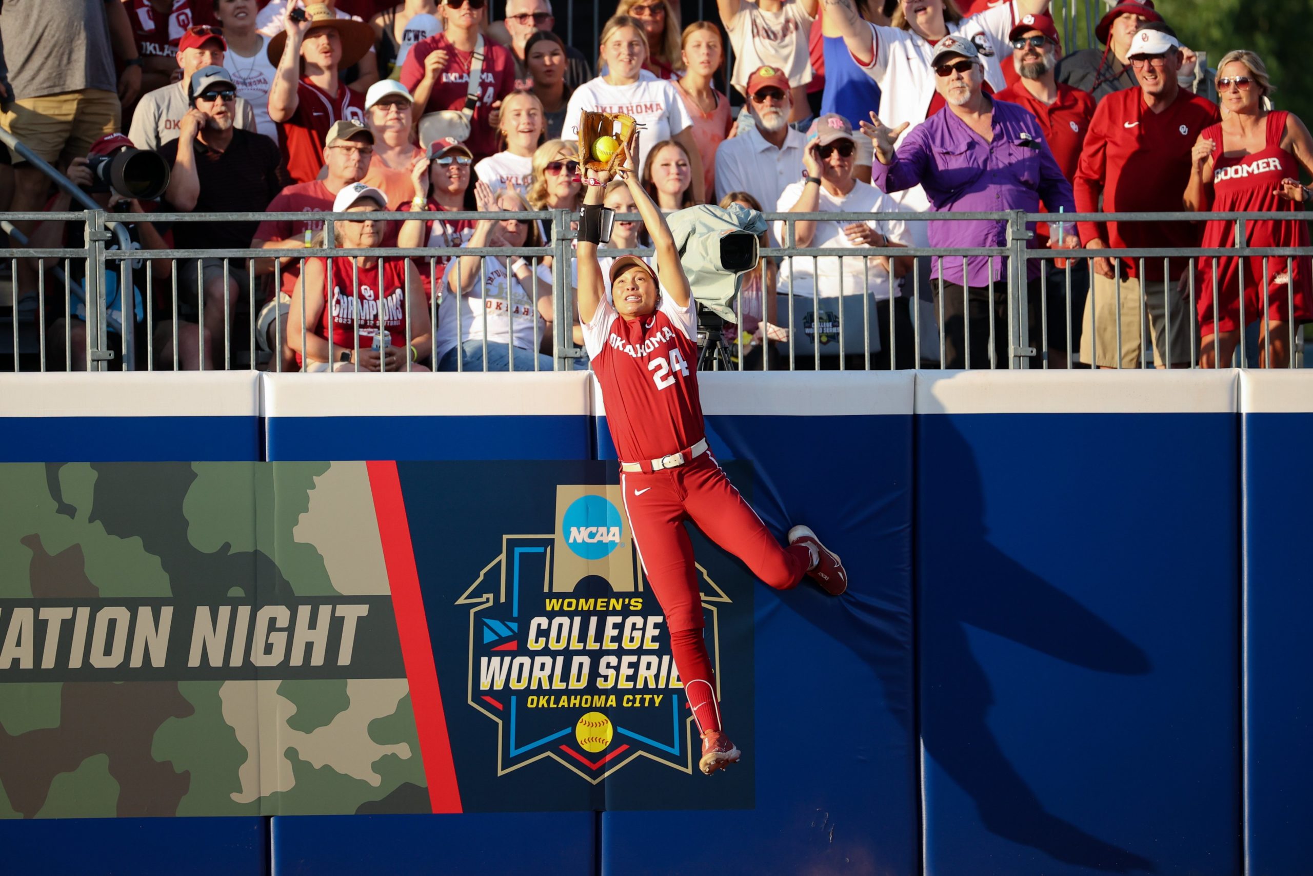 D1 Defensive Player of the Year: Jayda Coleman • D1Softball