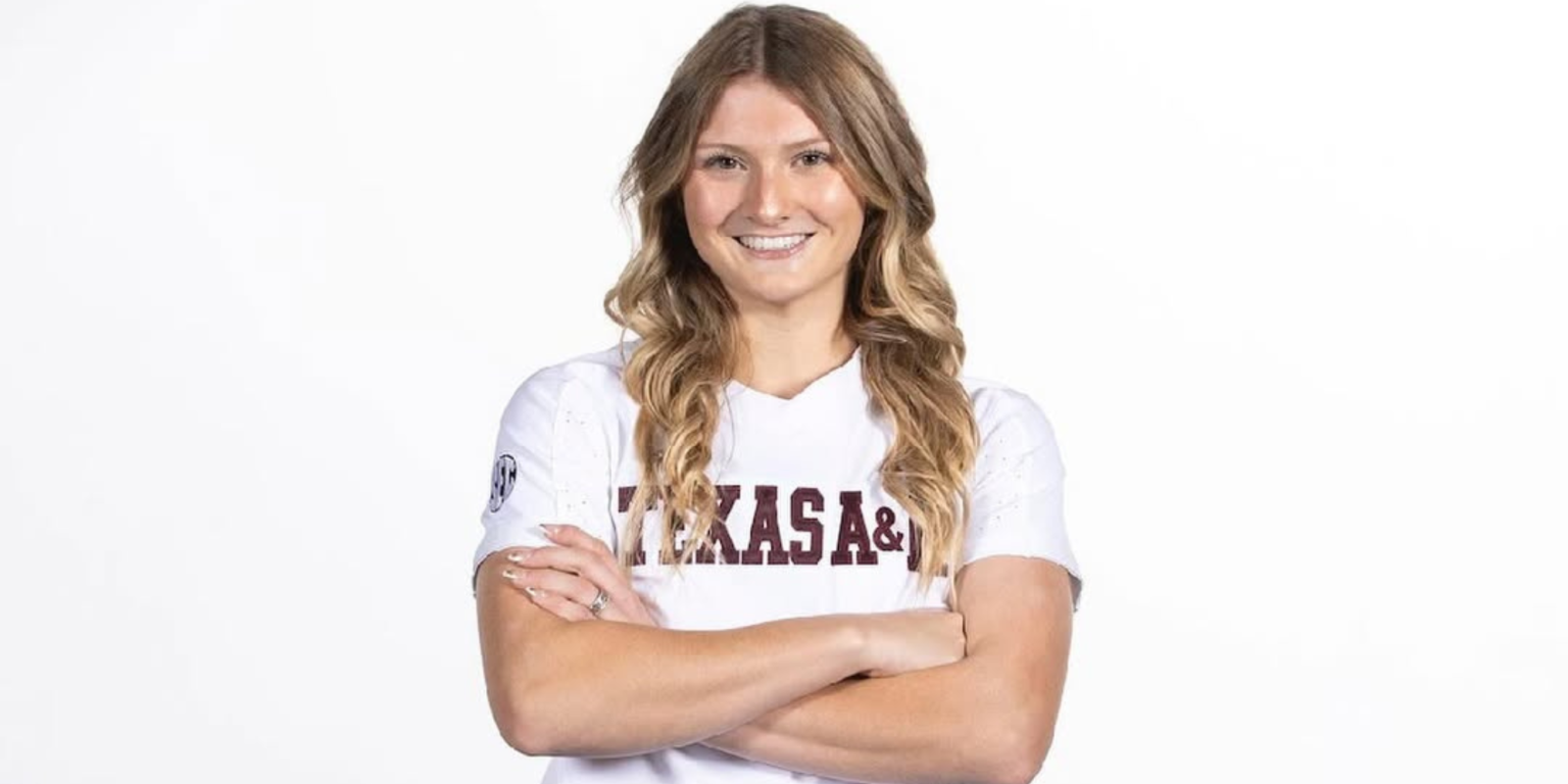 Infielder Ariel Kowalewski Transferring to Texas A&M • D1Softball